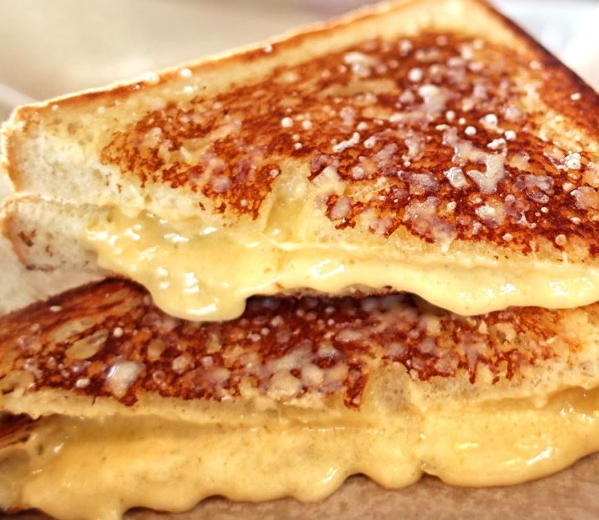 MMM Grilled Cheese Sandwich | Phil Hulett and Friends Podcast